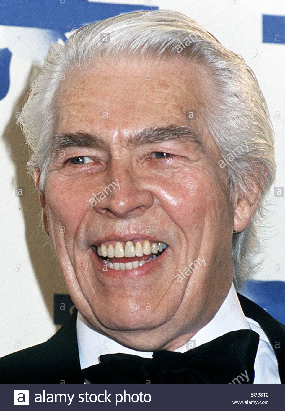 James Coburn 2002 Stock Photos & James Coburn 2002 Stock Images - Alamy