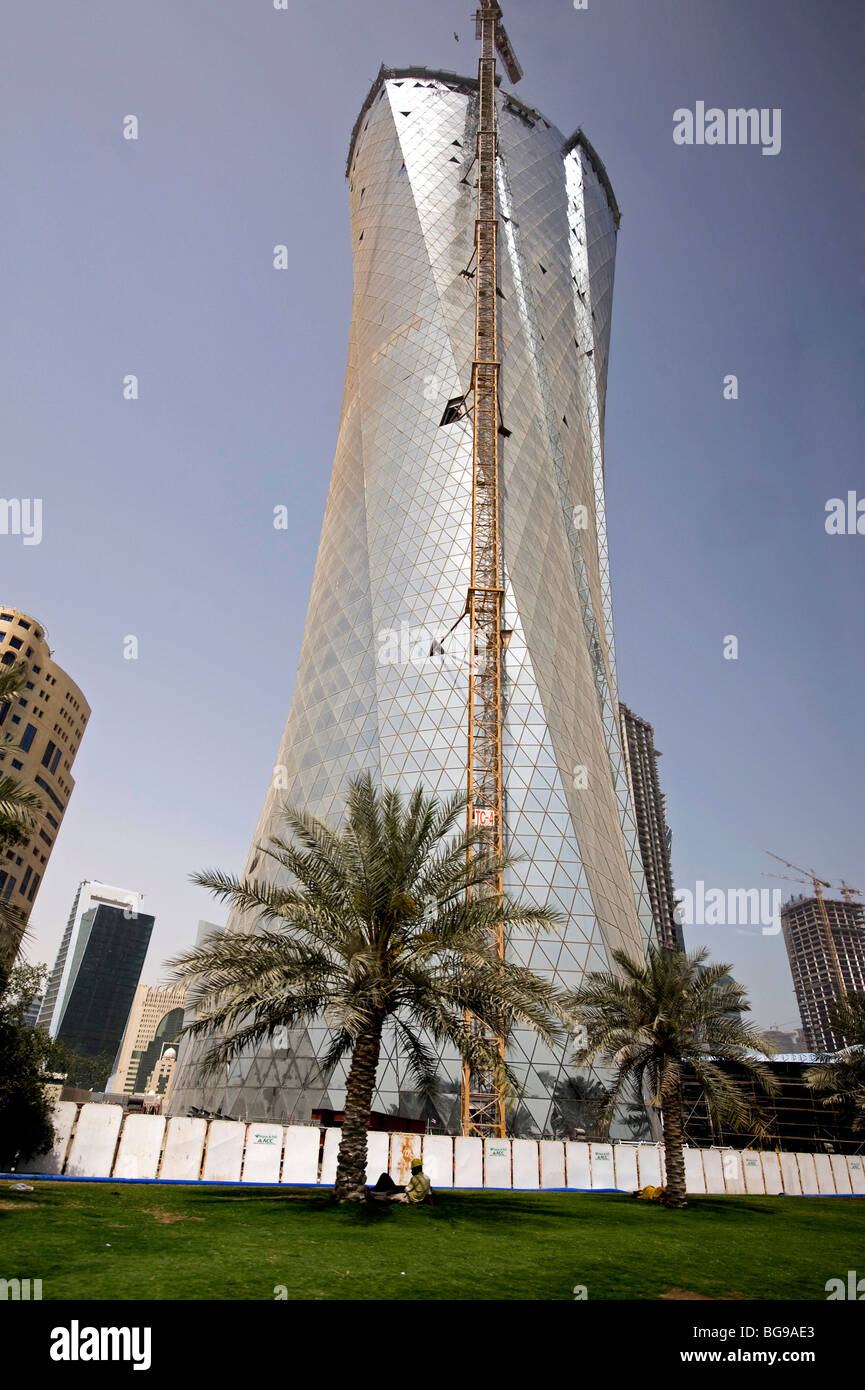 Qatar, Doha : construction Stock Photo - Alamy