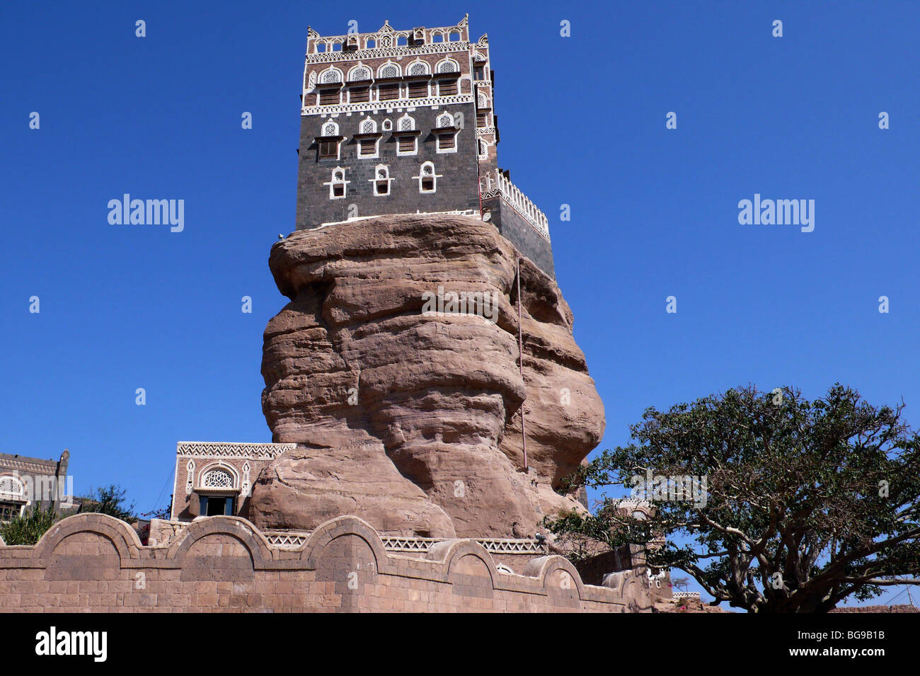 Yemen : Wadi Dhar Stock Photo - Alamy