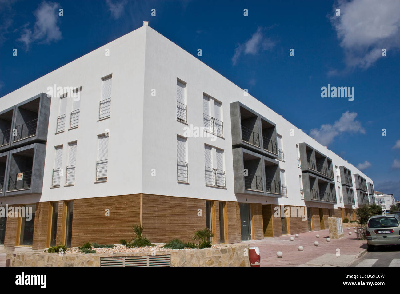 New housing development roads hi-res stock photography and images - Alamy
