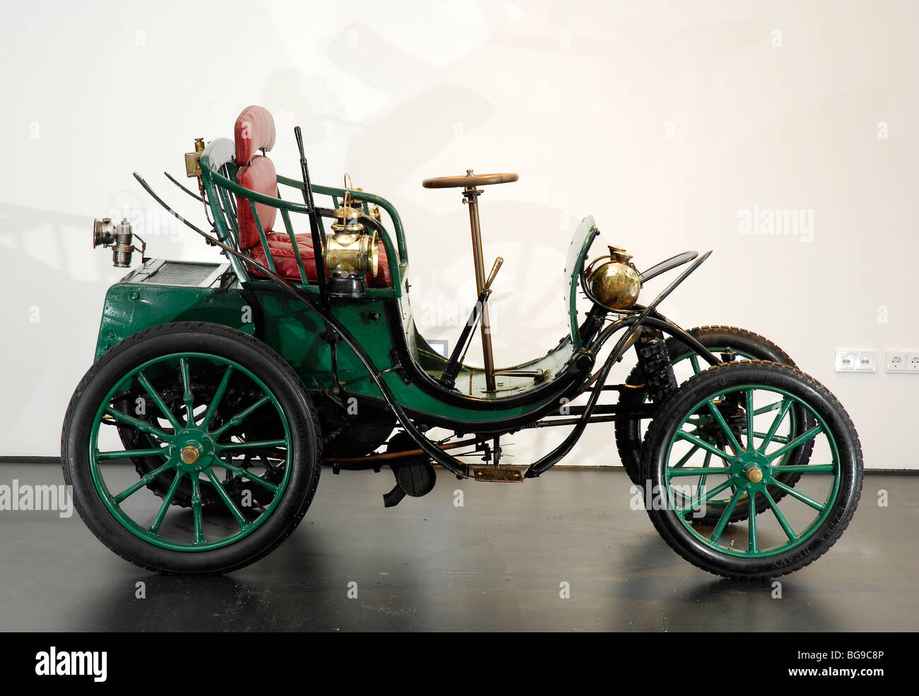 Clement Panhard 1900 Stock Photo - Alamy