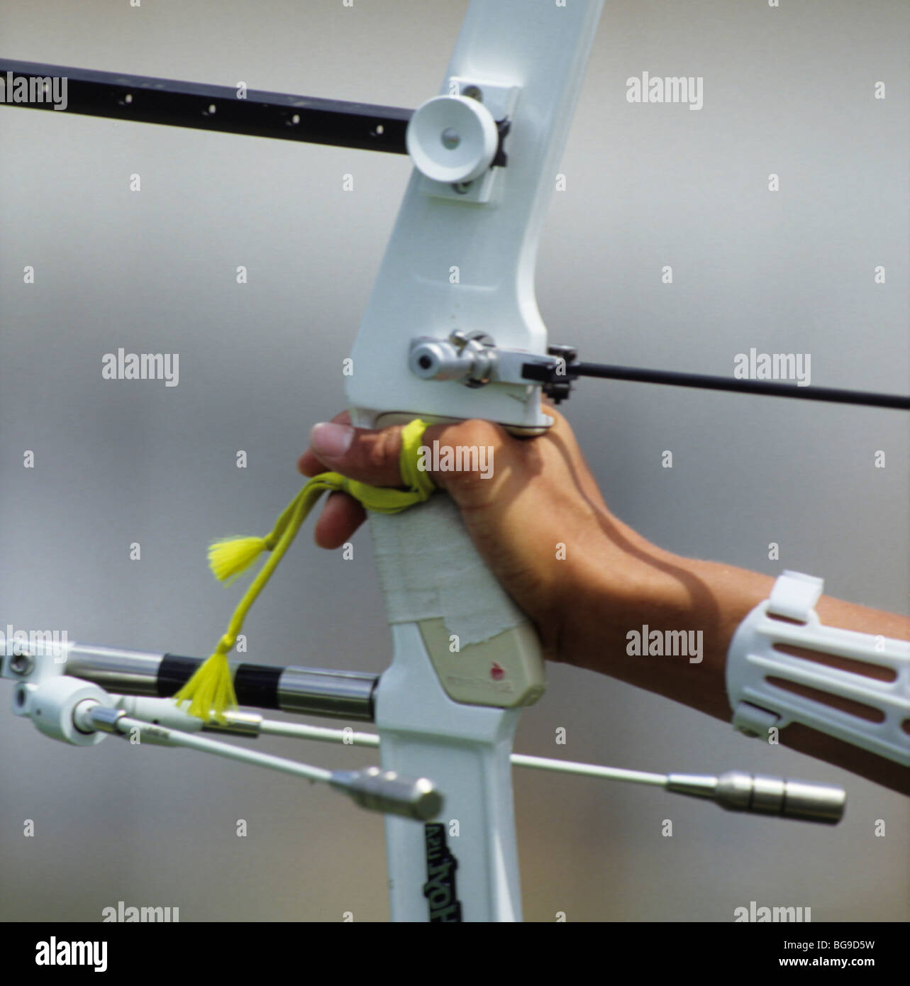 Hand bow archers hi-res stock photography and images - Alamy