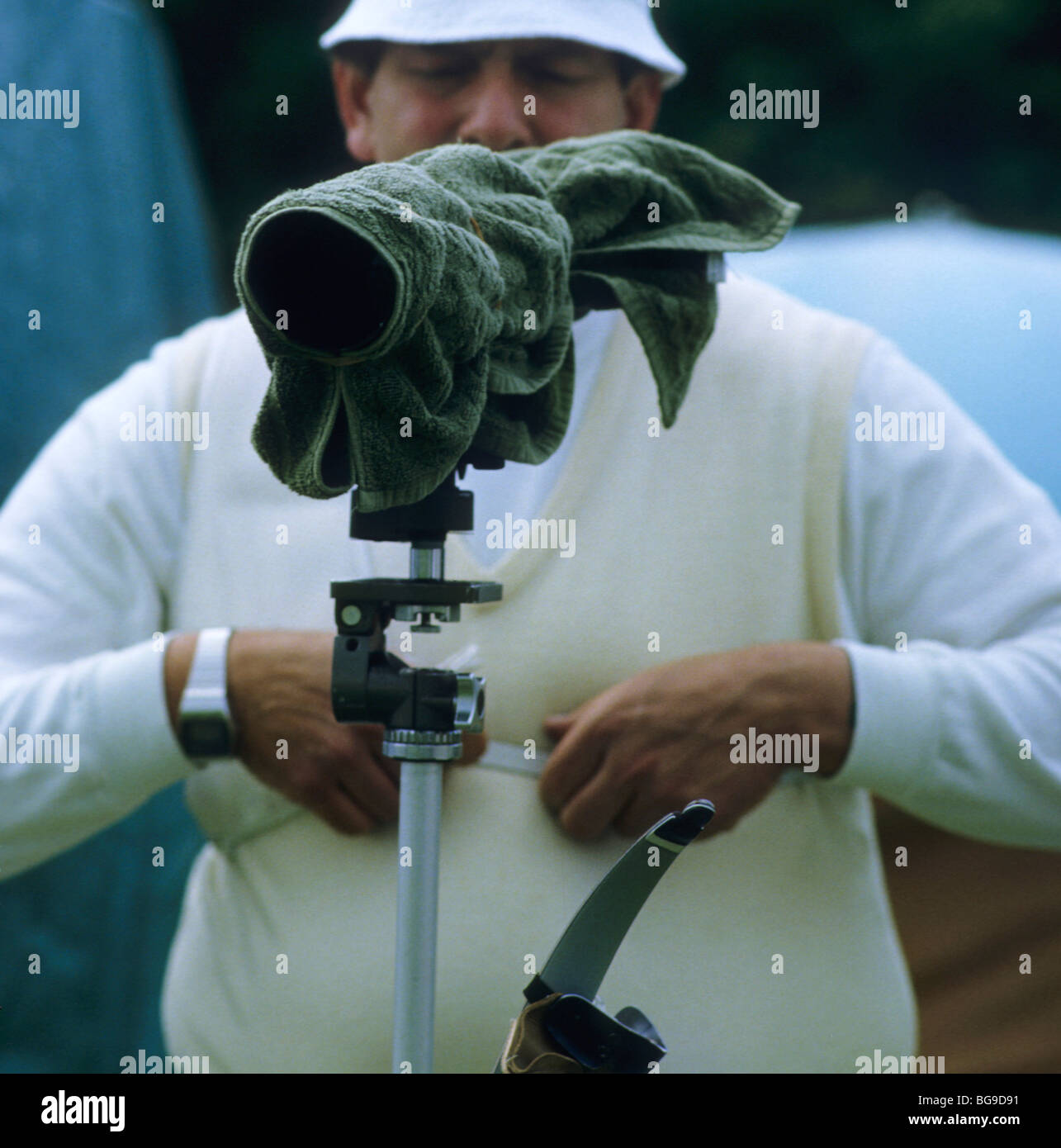 Archery judge with scoring viewer Stock Photo - Alamy