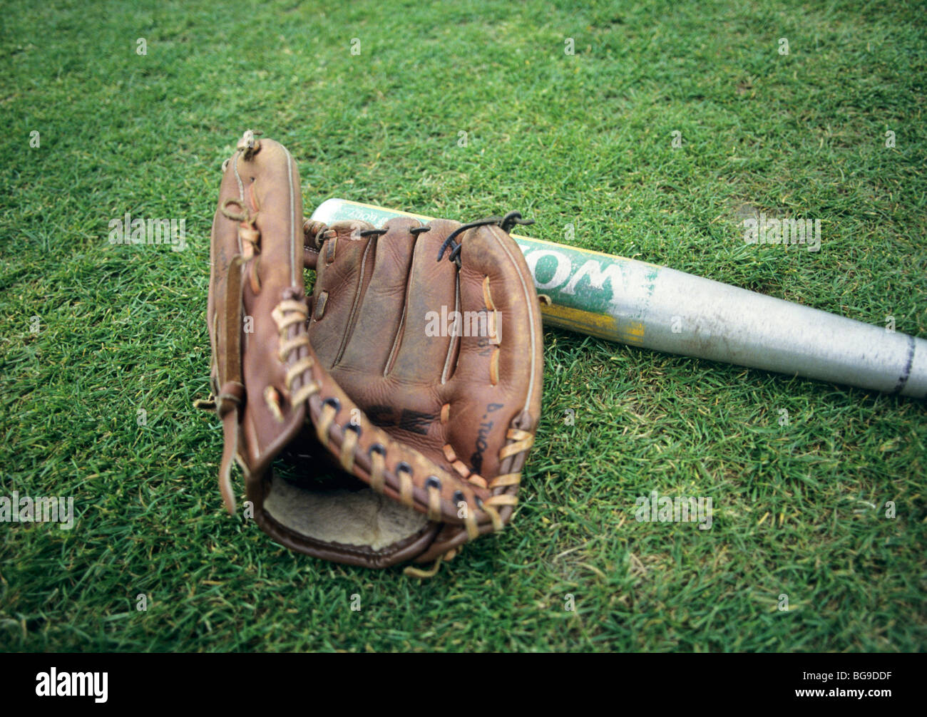 Baseball glove detail hi-res stock photography and images - Alamy