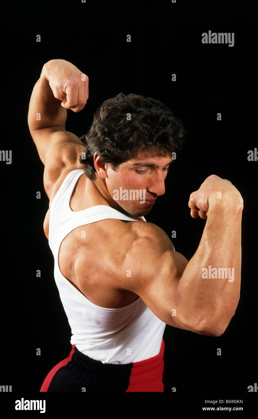 Body builder posing show muscle hi-res stock photography and images - Alamy