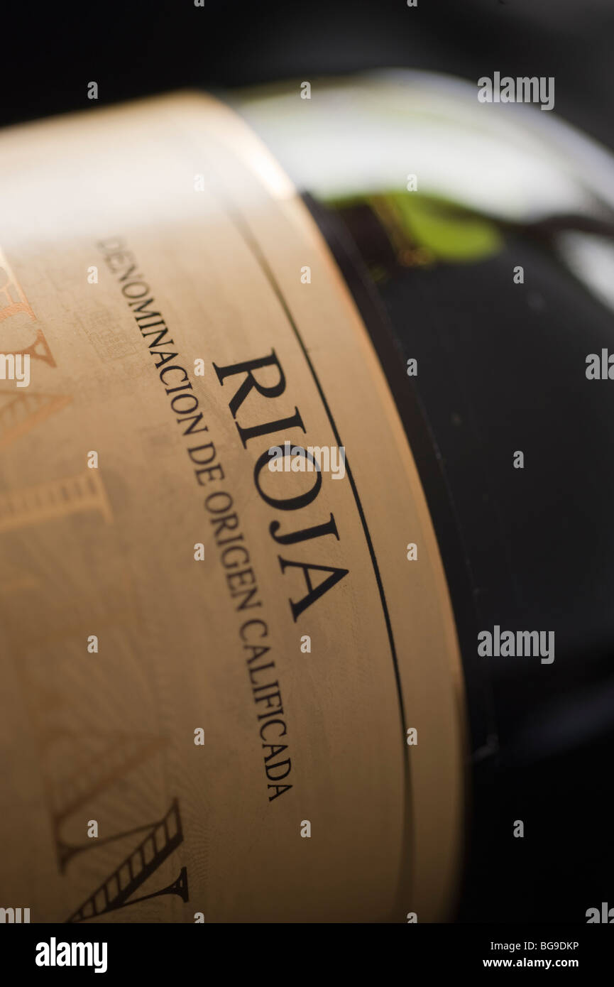 Rioja wine label closeup Stock Photo - Alamy