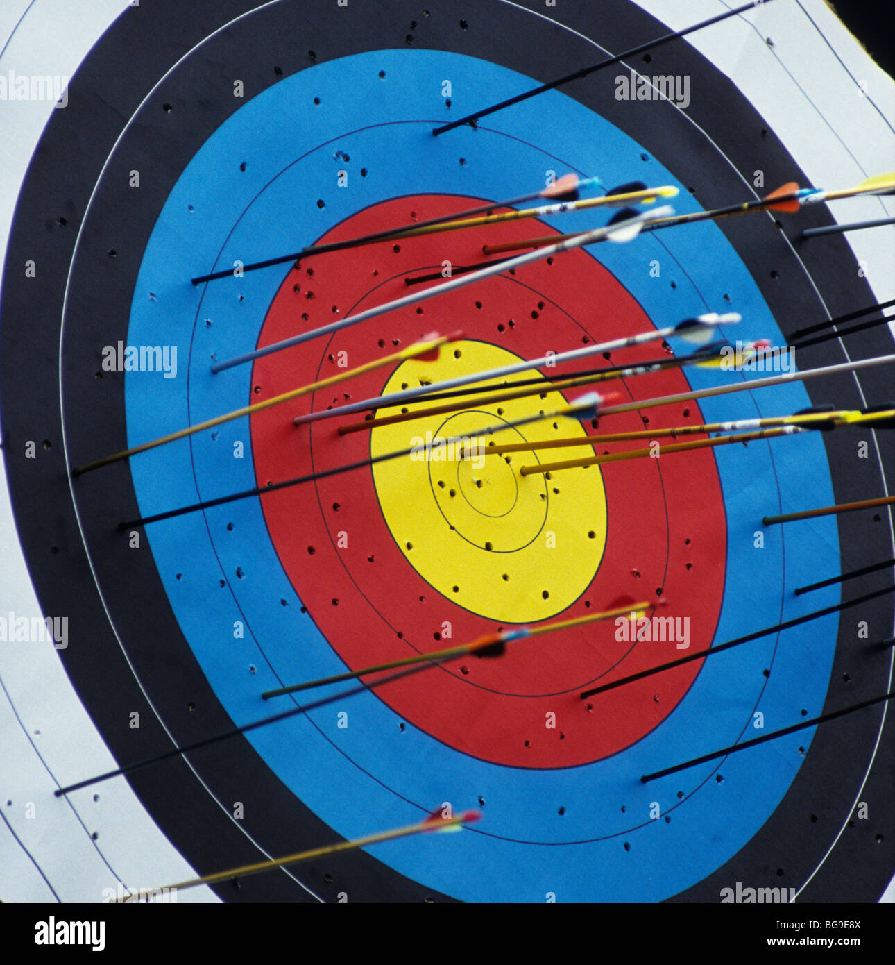 Close up of an archery target Stock Photo - Alamy