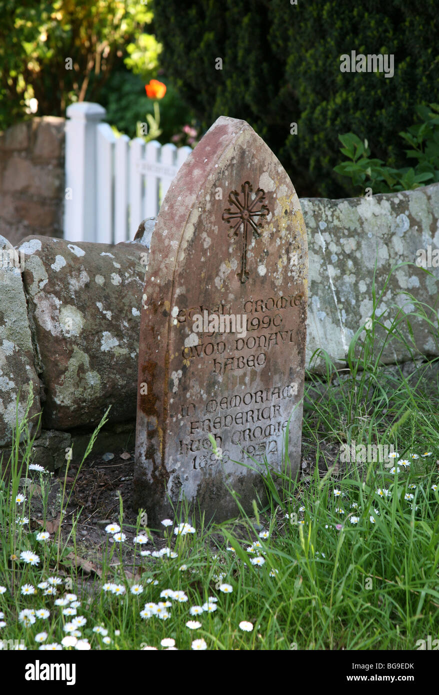 Burial plot hi-res stock photography and images - Alamy