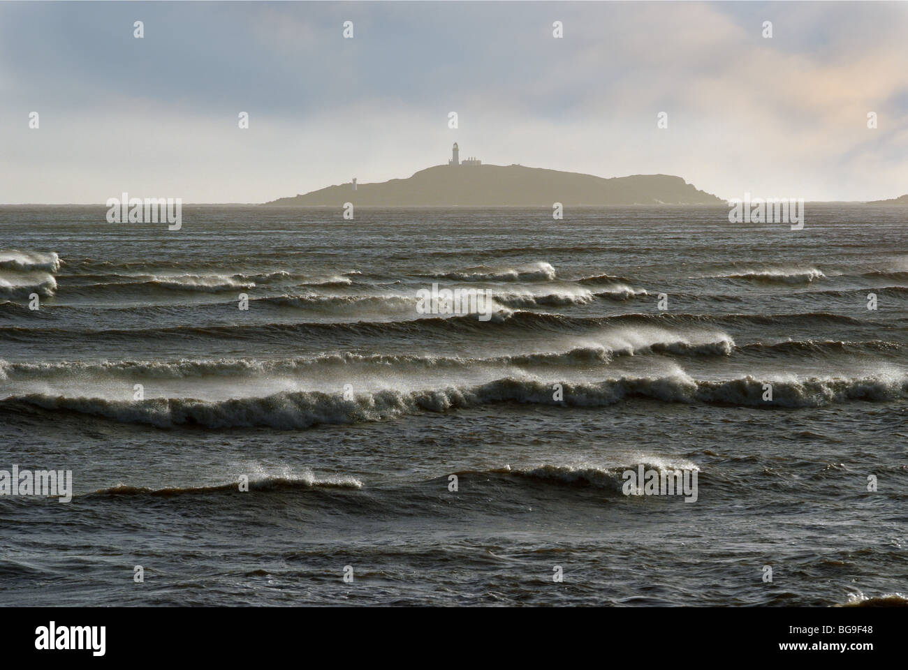 Kirkcudbright bay lighthouse on little hi-res stock photography and ...