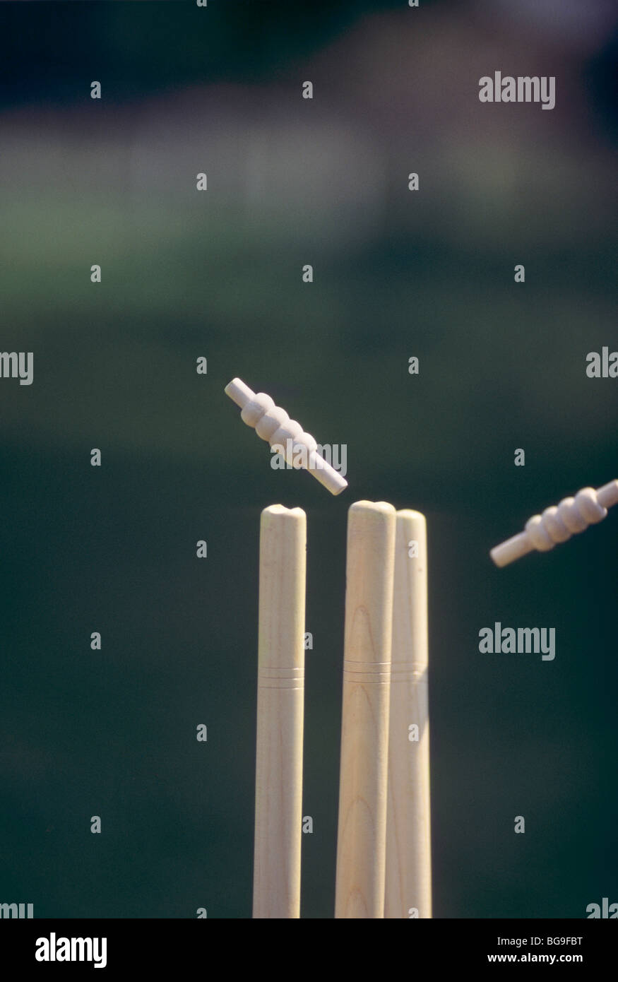 Flying bails hi-res stock photography and images - Alamy