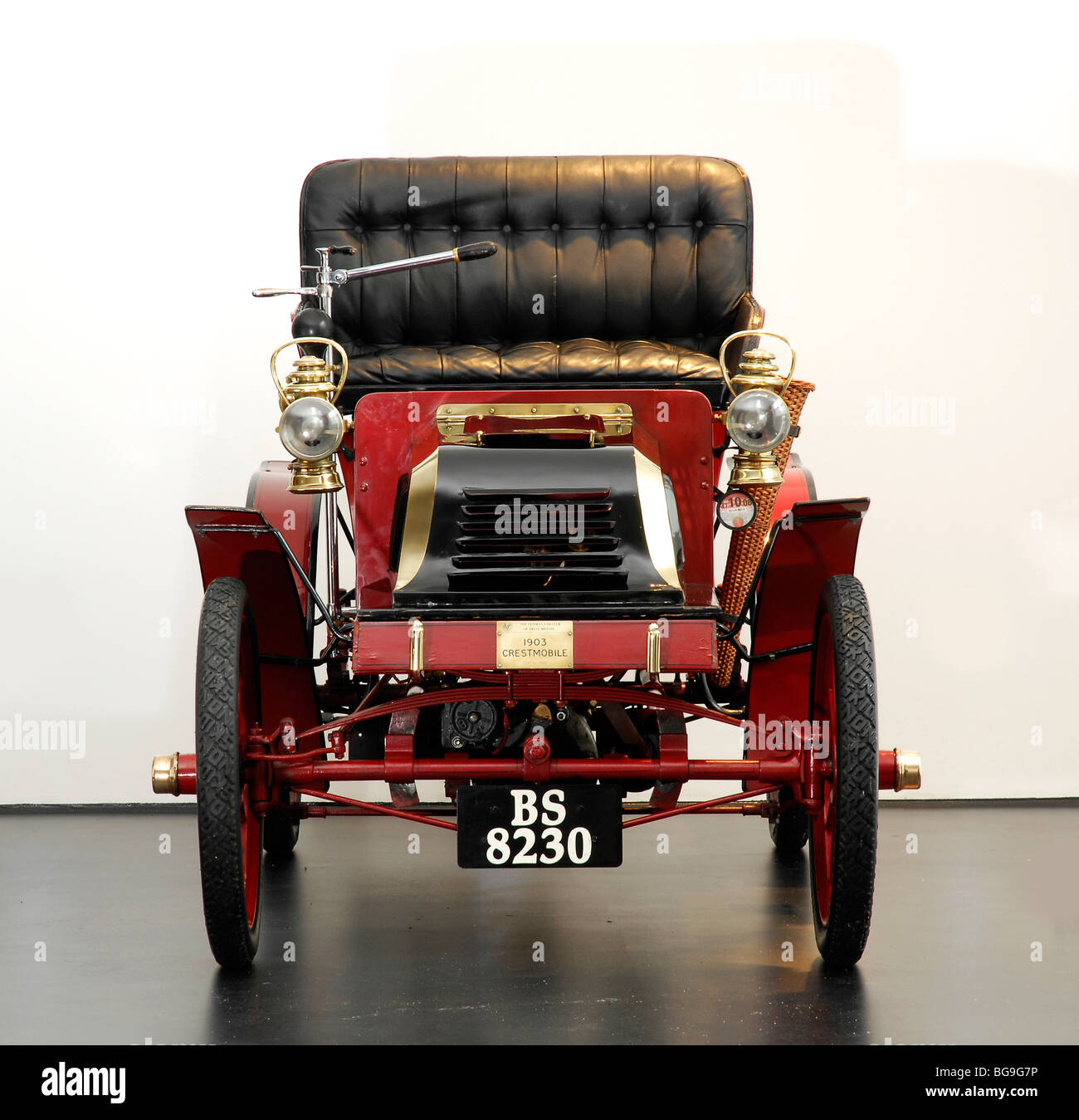 1903 crestmobile hi-res stock photography and images - Alamy