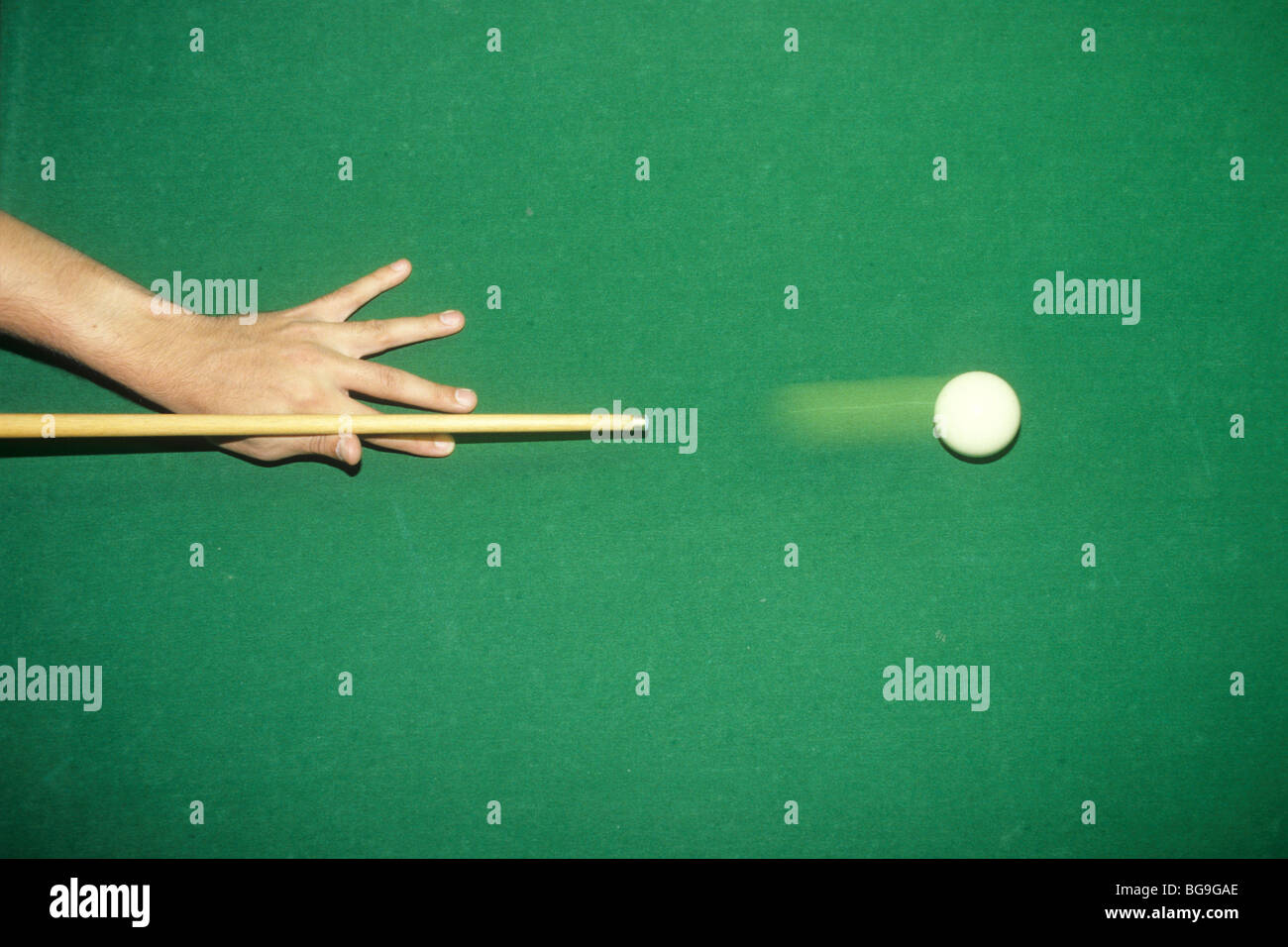 View of a man playing snooker Stock Photo - Alamy