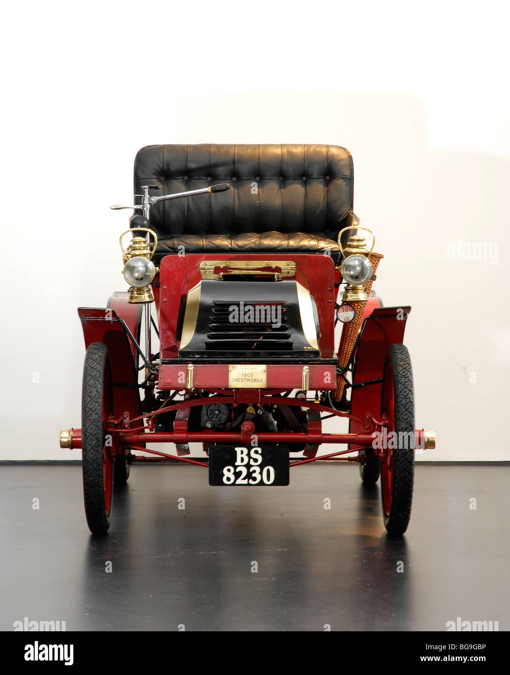 1903 crestmobile hi-res stock photography and images - Alamy