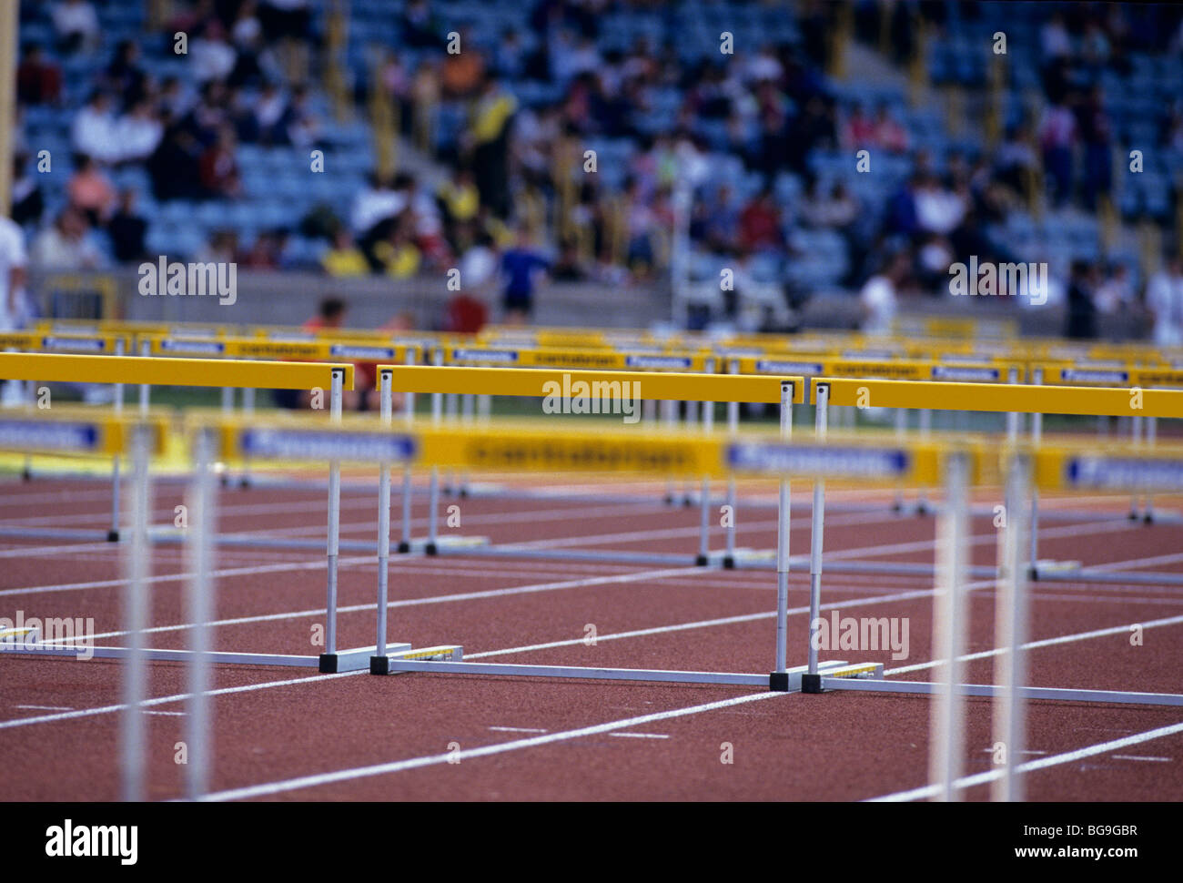Yellow hurdles hi-res stock photography and images - Alamy