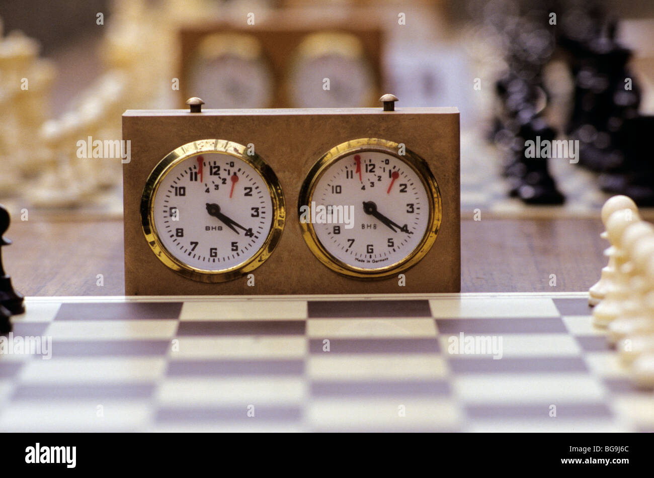 Chess sets hi-res stock photography and images - Alamy