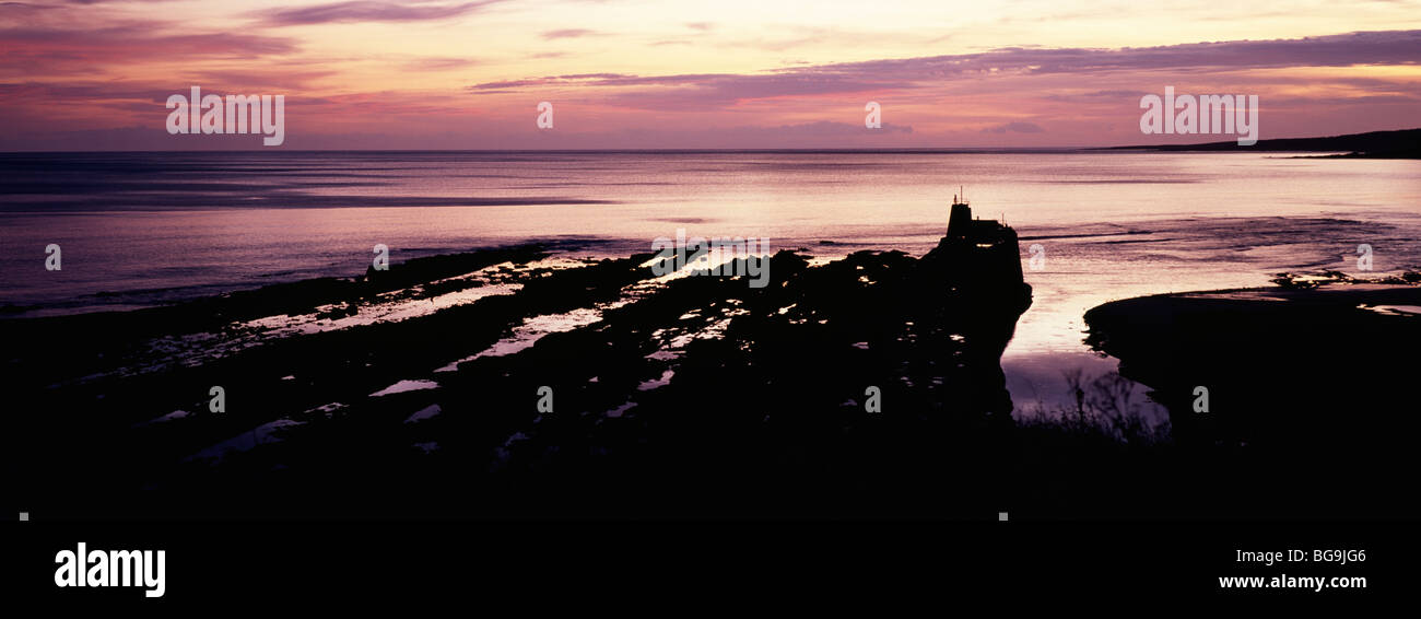 St andrews pier wall hi-res stock photography and images - Alamy