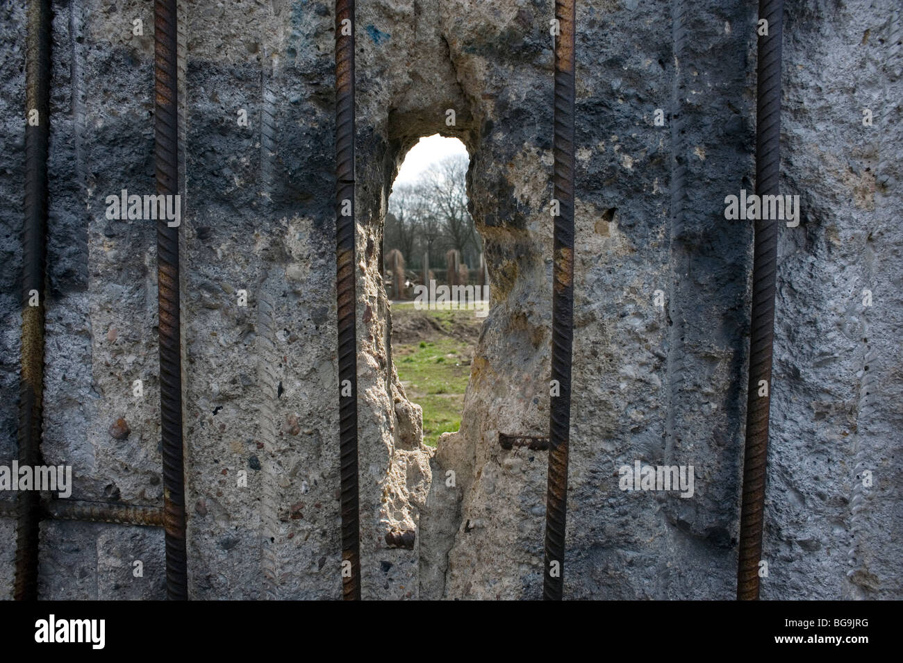 Berlin Wall 2009 1989 GDR DDR Germany Unified positive forward history ...