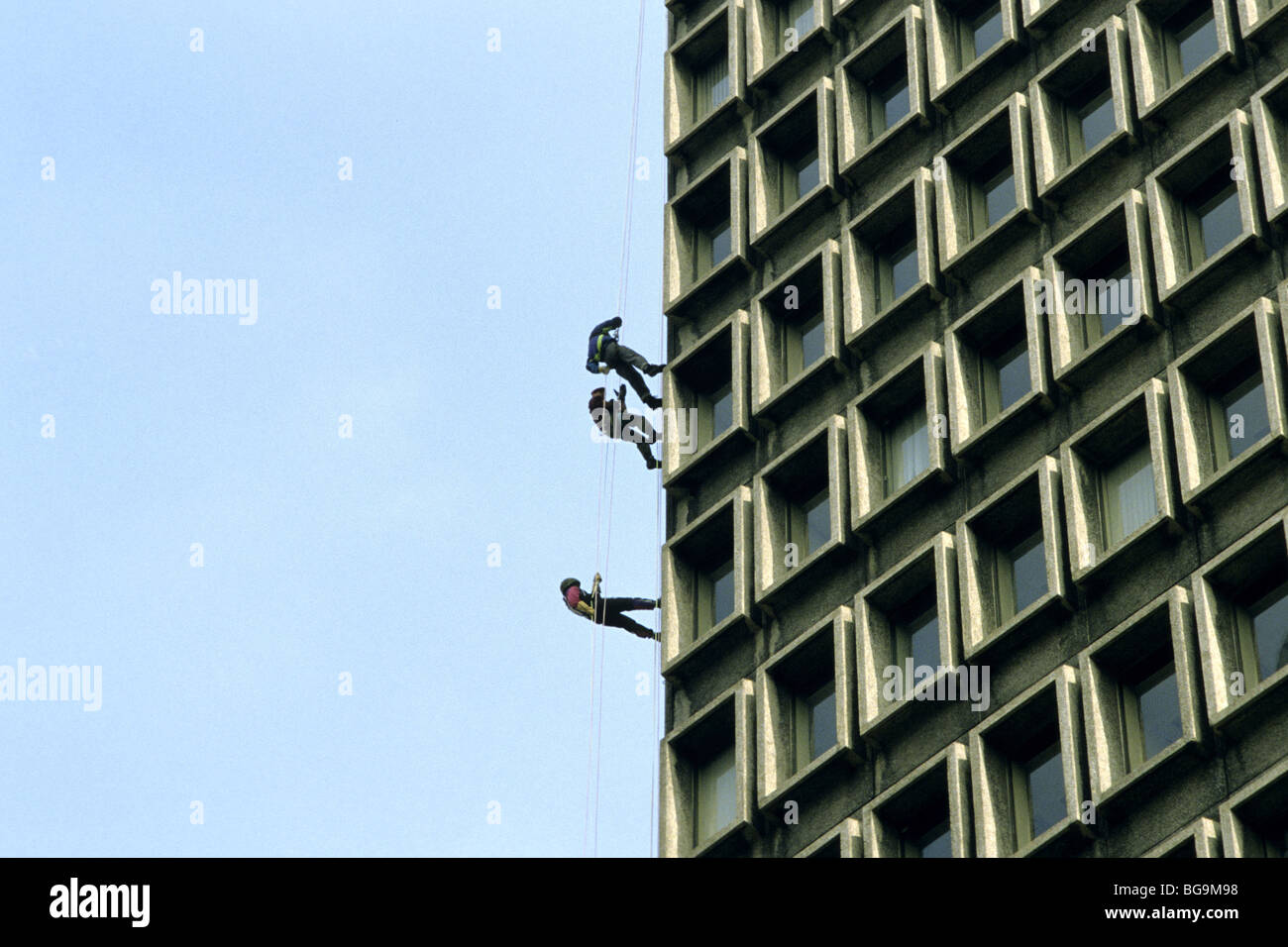 Three people abseiling hi-res stock photography and images - Alamy