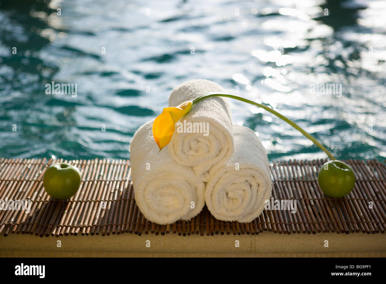 Indoor pools hi-res stock photography and images - Alamy