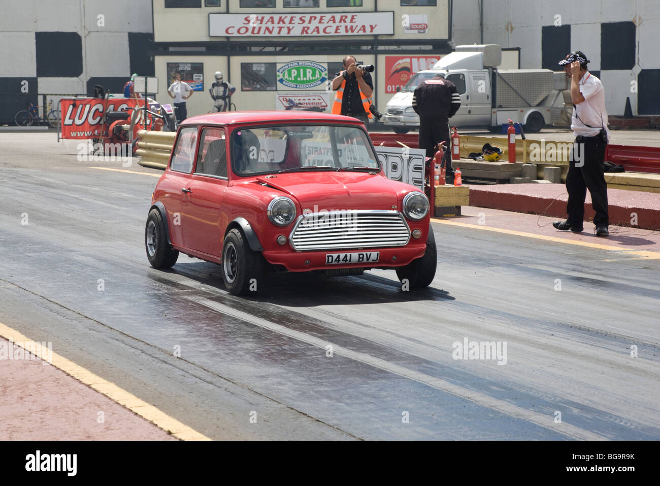Drag race start line hi-res stock photography and images - Alamy