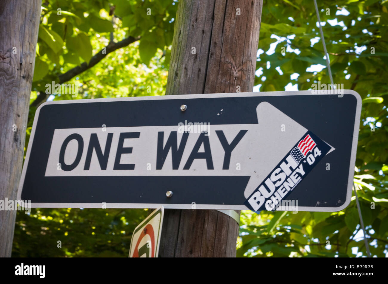 Political sign telephone pole hi-res stock photography and images - Alamy