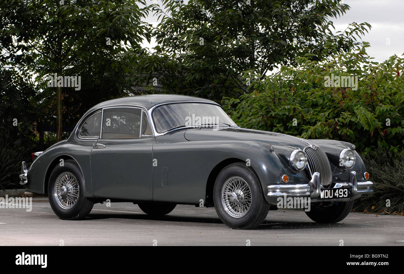 Classic jaguar xk150 car hi-res stock photography and images - Alamy