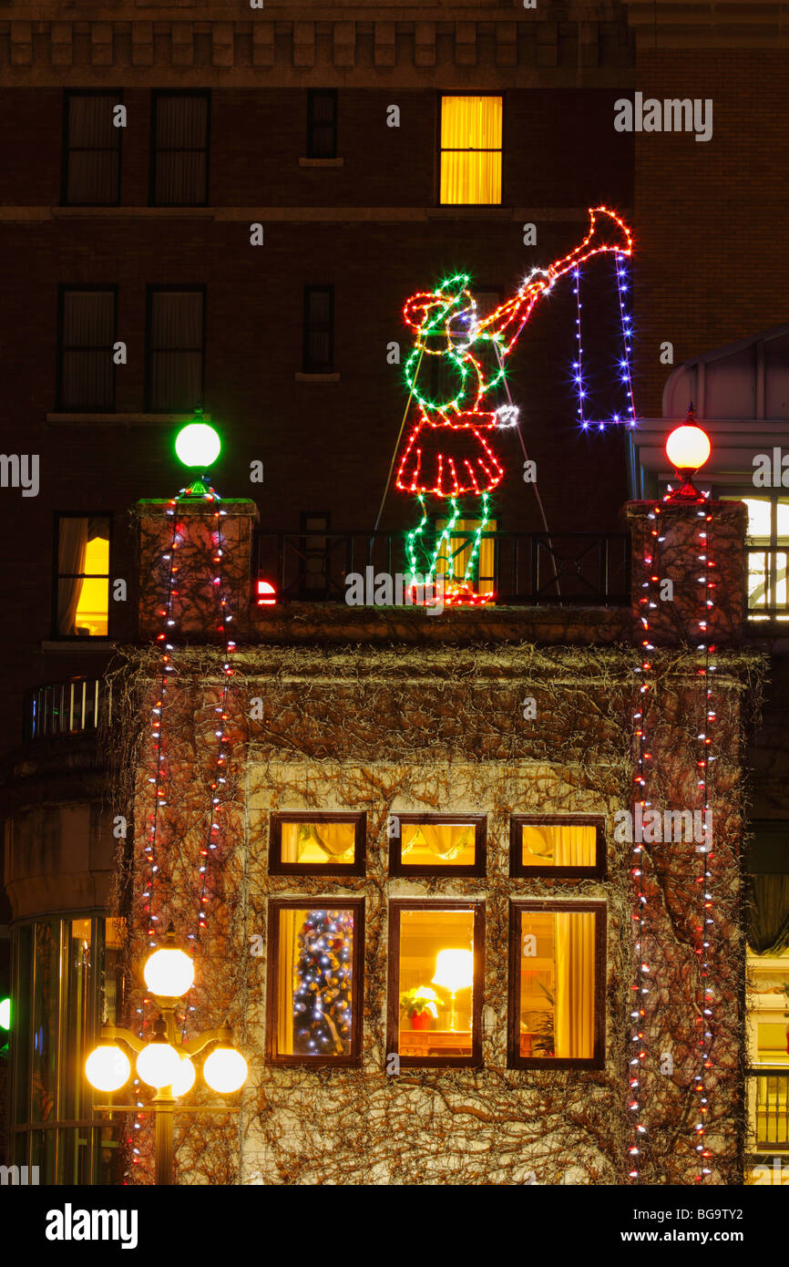 Victoria british columbia christmas lights hi-res stock photography and ...