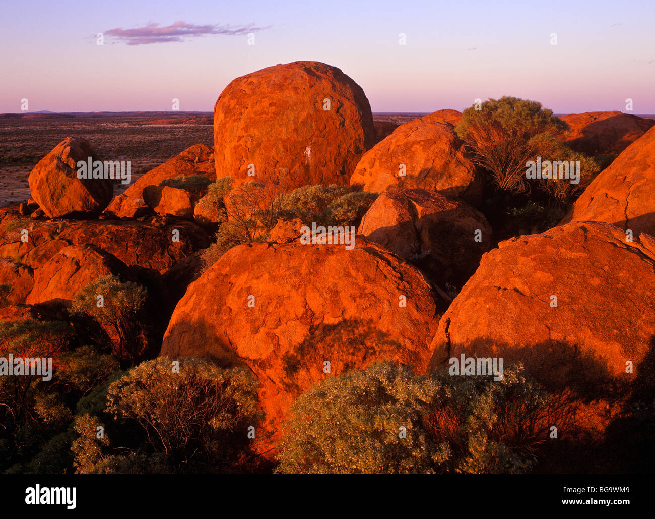 Huge eroded boulders hi-res stock photography and images - Alamy