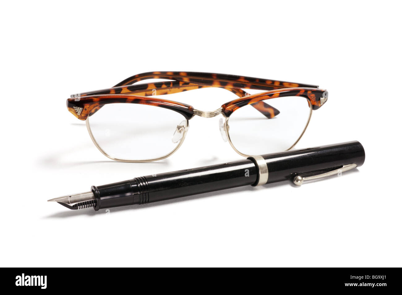 Fountain Pen and Eye Glasses Stock Photo - Alamy