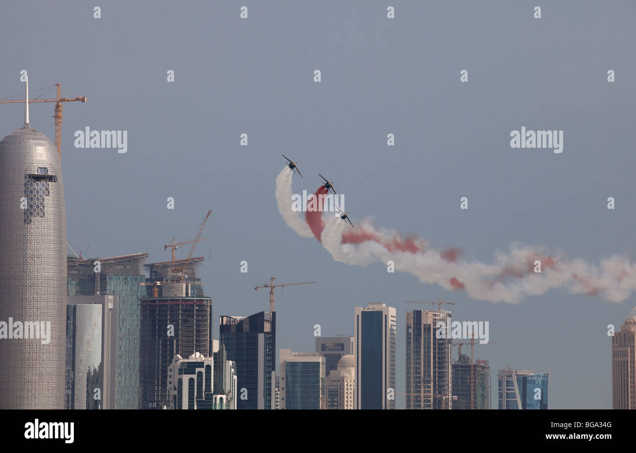 Qatar air force hi-res stock photography and images - Alamy