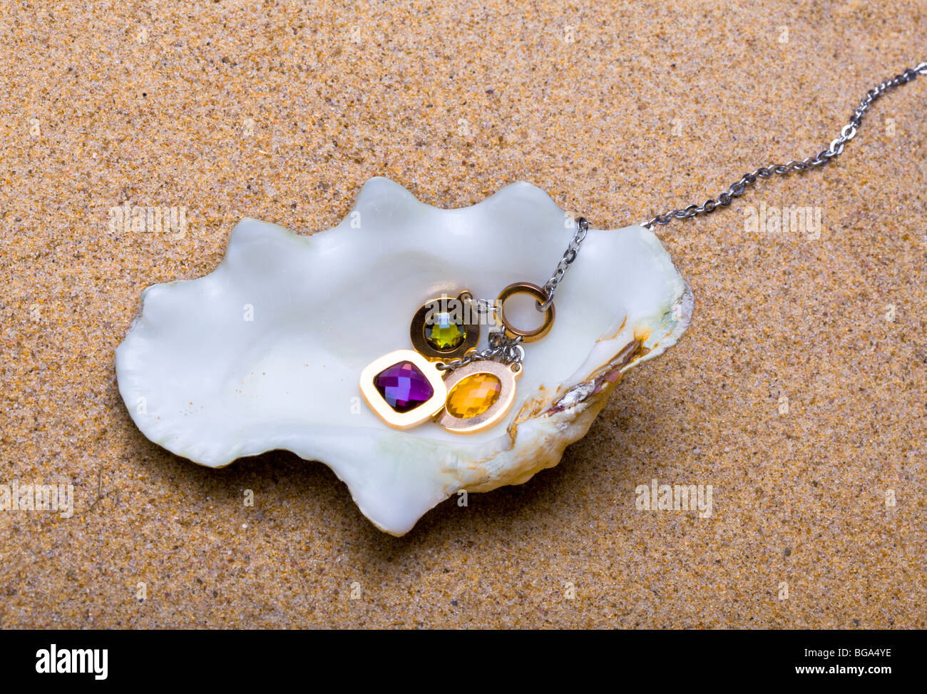 Agate beach stones hi-res stock photography and images - Alamy