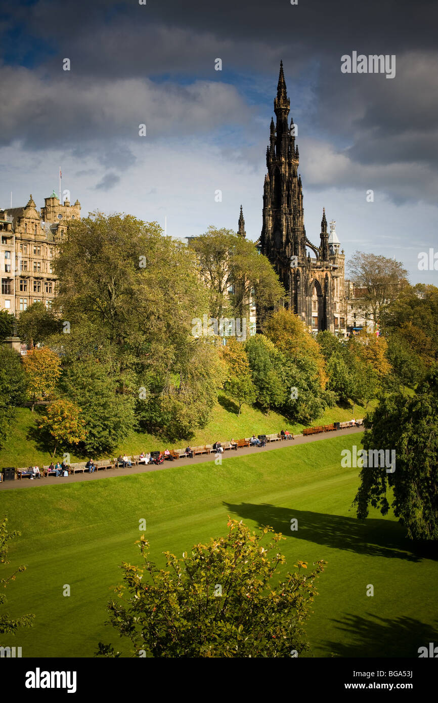 Princess street gardens hi-res stock photography and images - Alamy