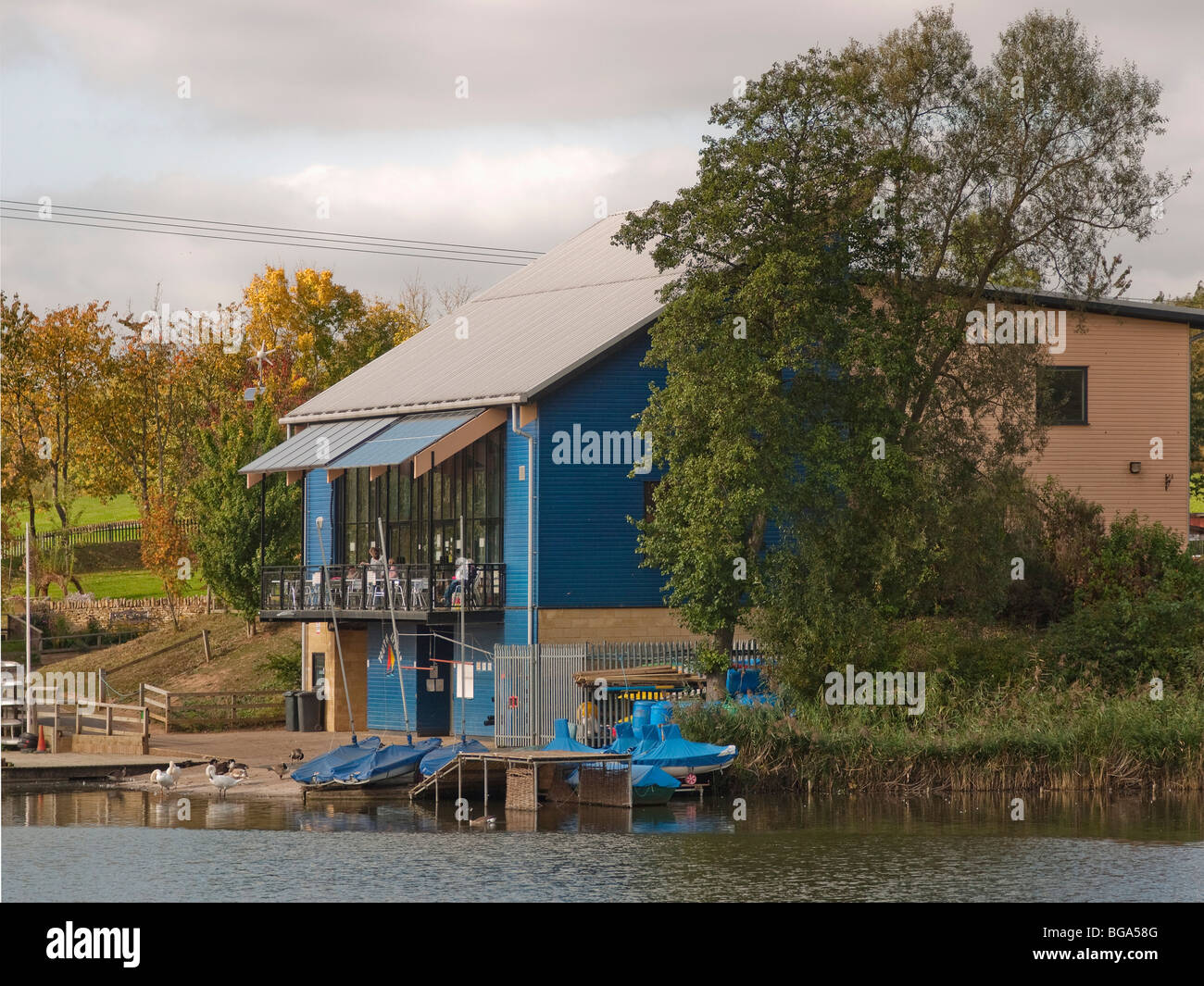 arrow valley lake country park redditch worcestershire midlands england ...