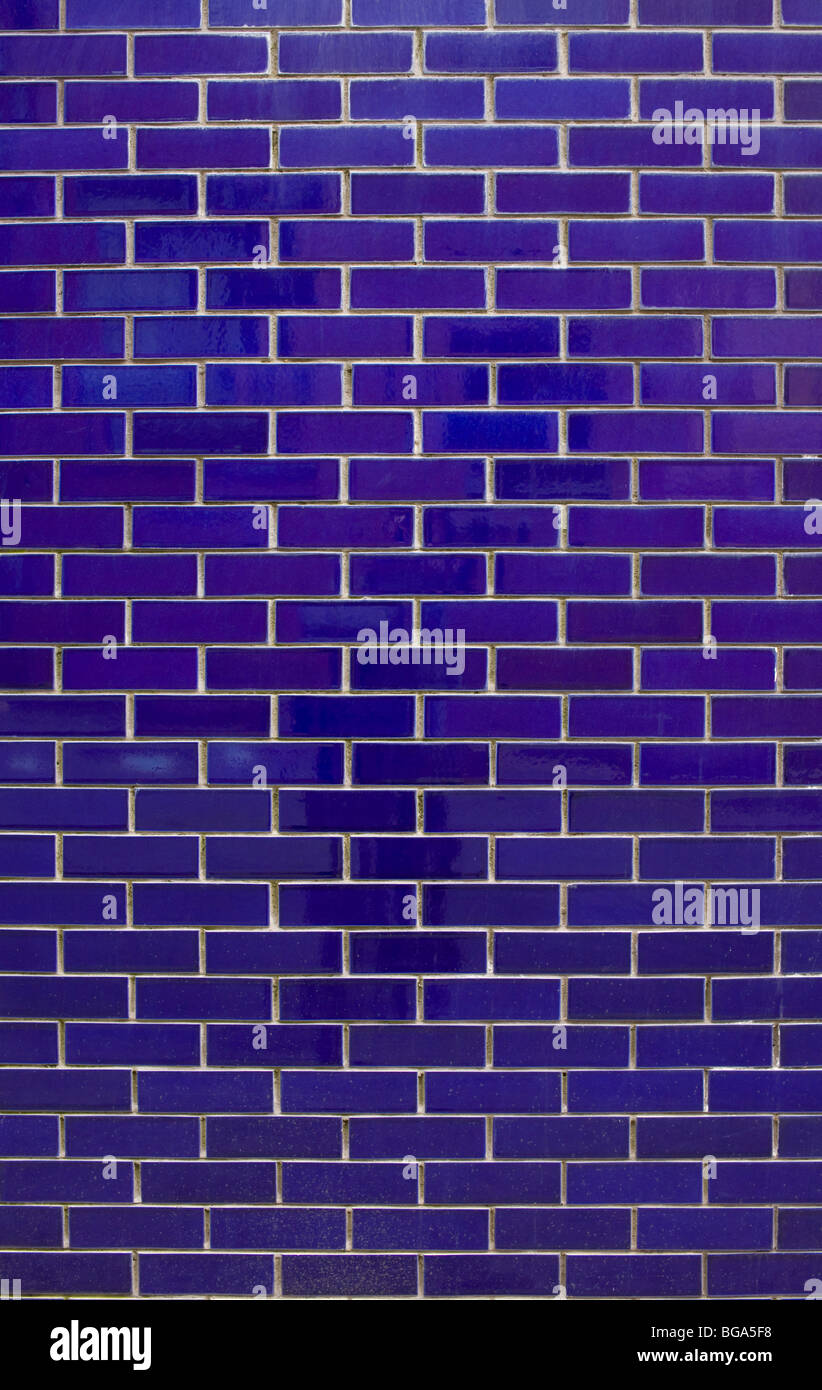 Tiled wall hi-res stock photography and images - Alamy