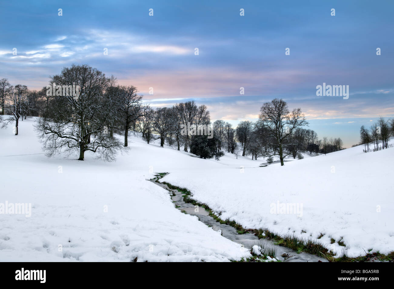 Uk countryside cotswolds winter hi-res stock photography and images - Alamy