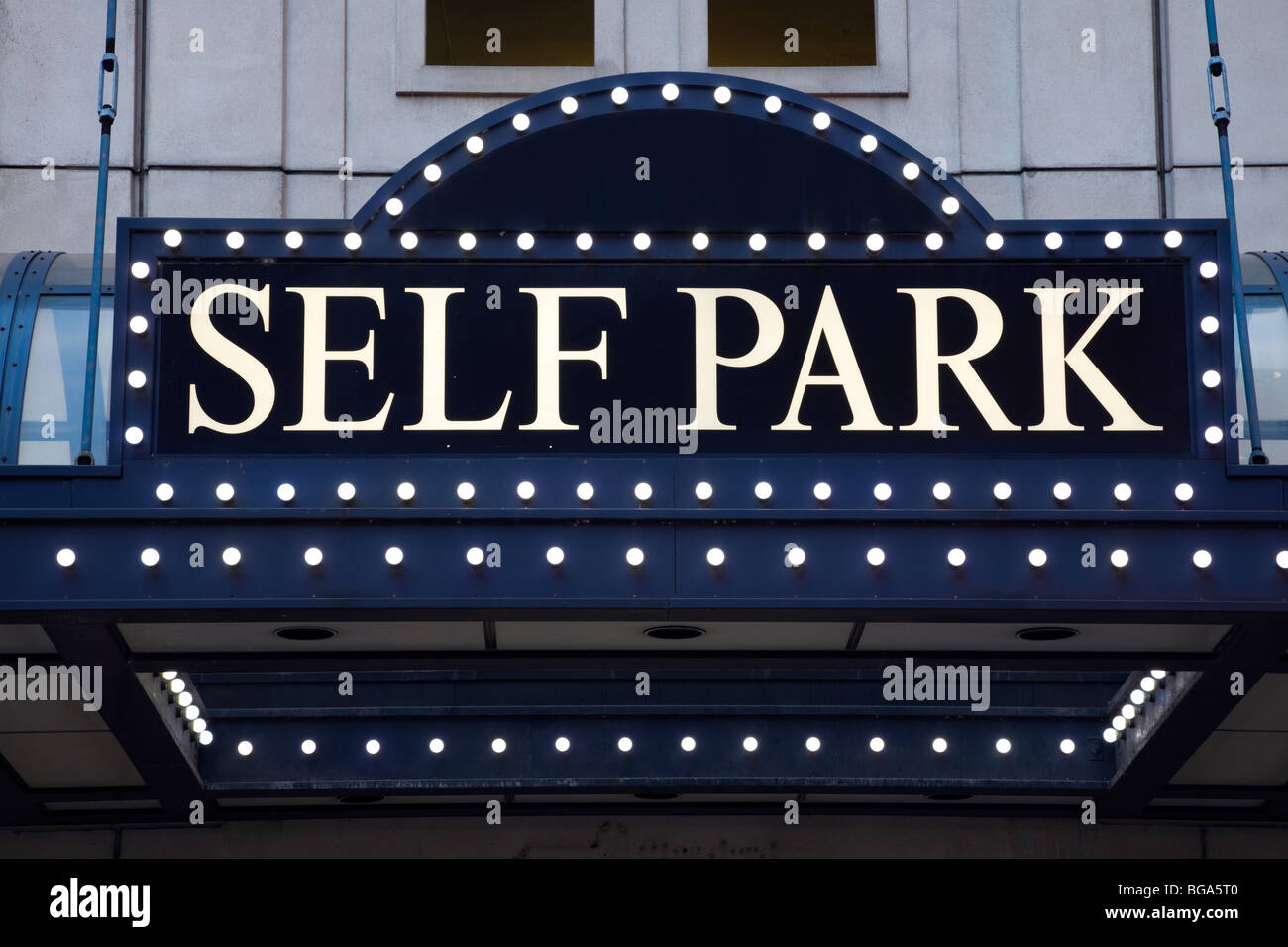 Self parking hi-res stock photography and images - Alamy