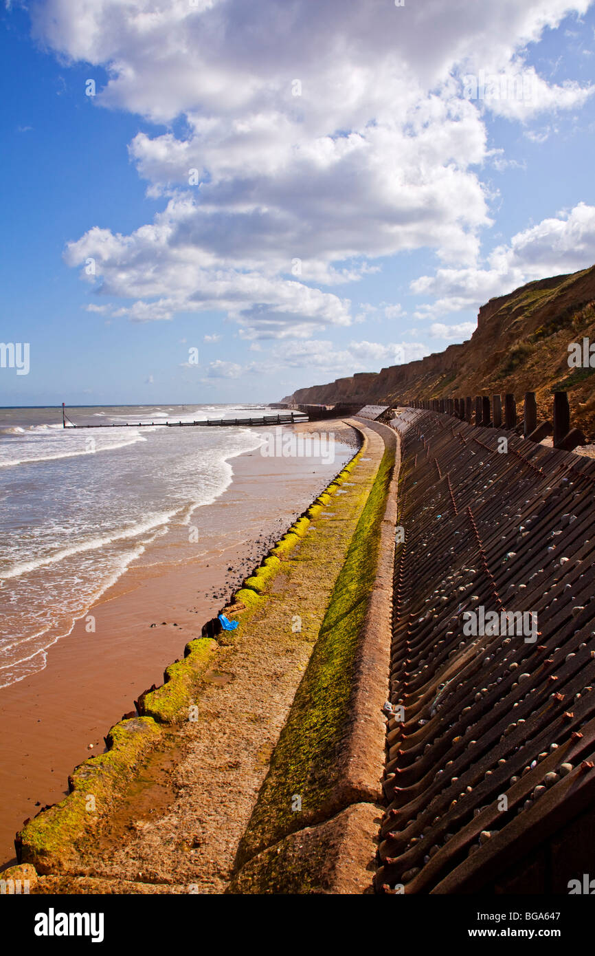 Sea defenses erosion hi-res stock photography and images - Alamy