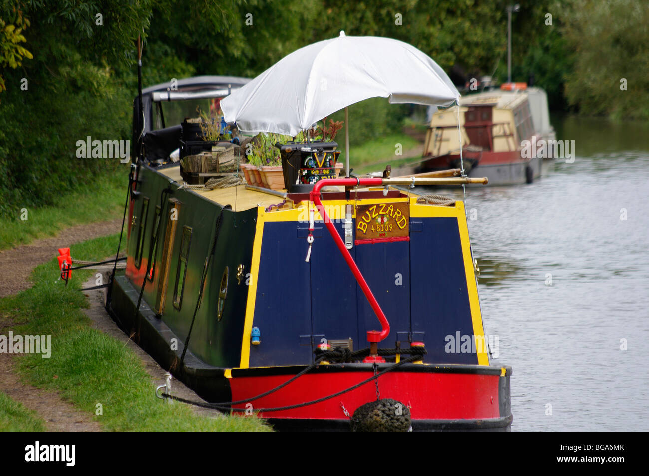 Lapworth locks hi-res stock photography and images - Alamy