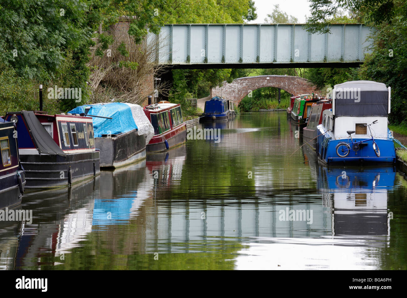 stratford upon avon canal lapworth flight of locks warwickshire ...