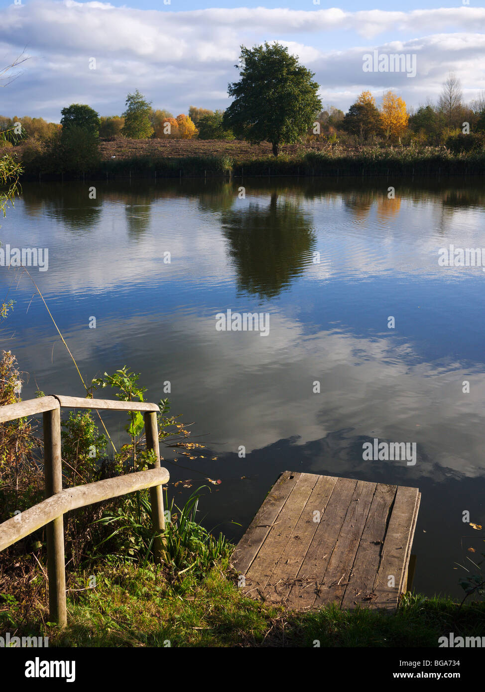 arrow valley lake country park redditch worcestershire midlands england ...