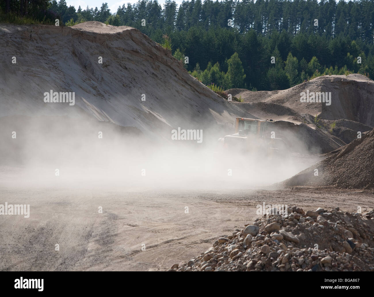 Bucket Loader Earth Moving High Resolution Stock Photography and Images ...