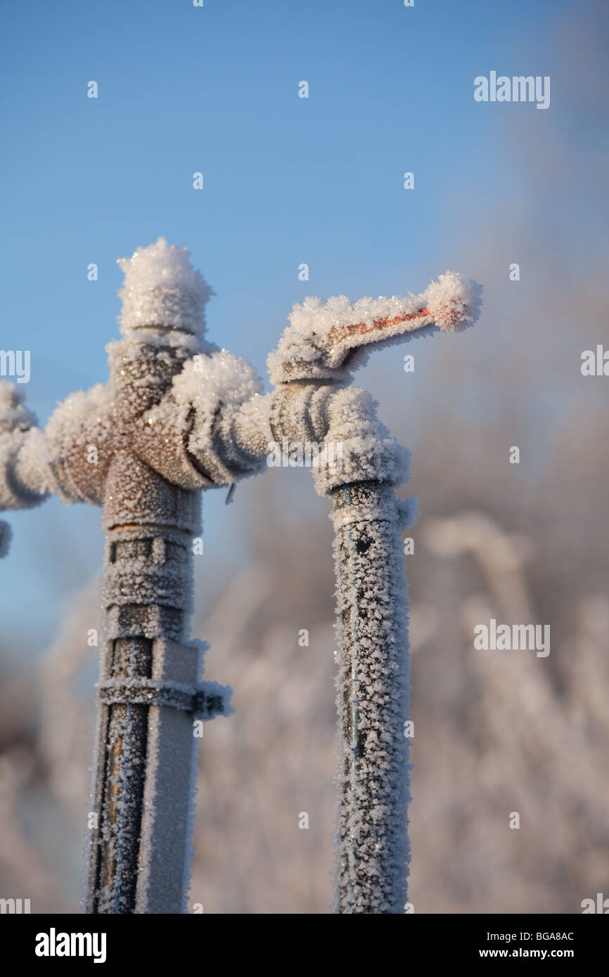 Frozen pipes hi-res stock photography and images - Alamy