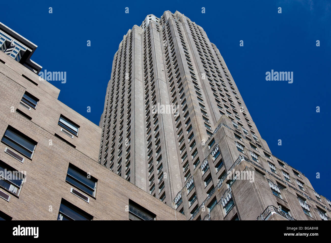 American international building hi-res stock photography and images - Alamy