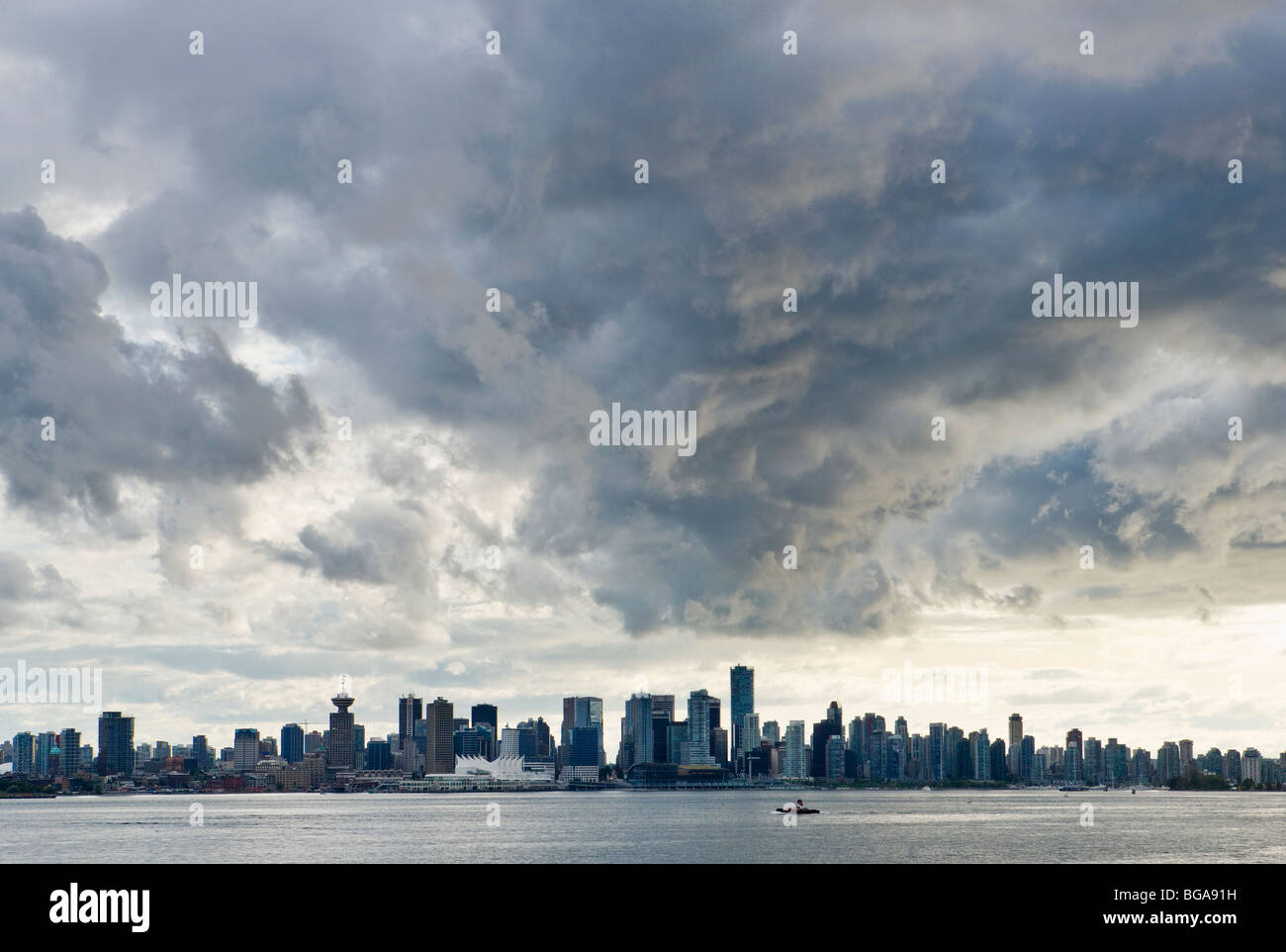 Canada cities cityscapes hi-res stock photography and images - Alamy