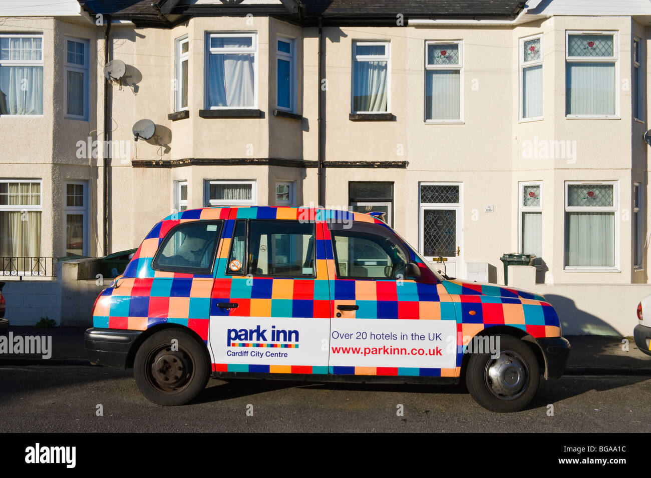 Colourful taxis hi-res stock photography and images - Alamy
