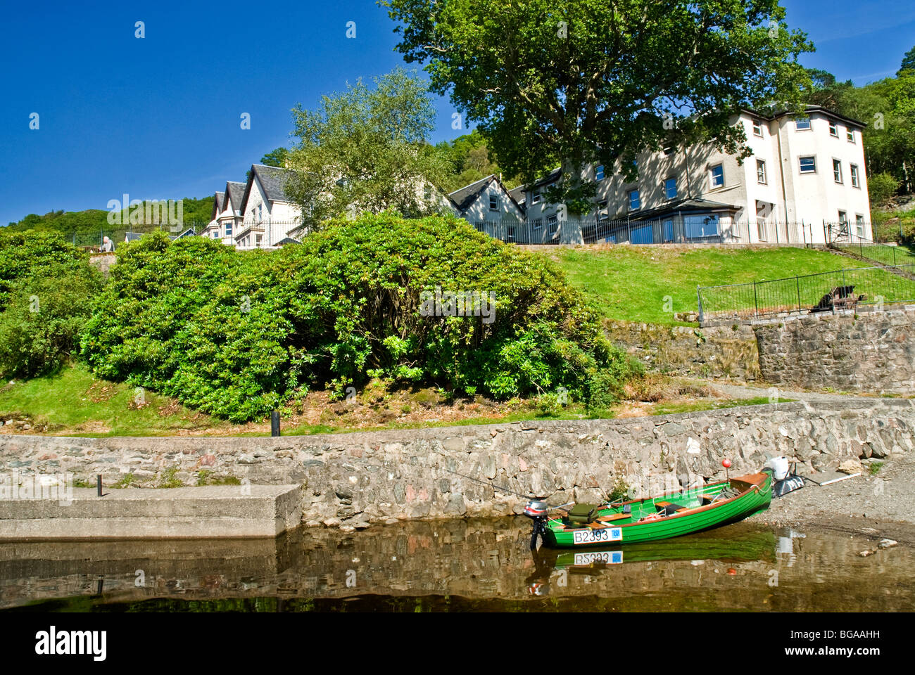 Pier on Loch Lomond at Inversnaid with Inversnaid Hotel Stirling ...