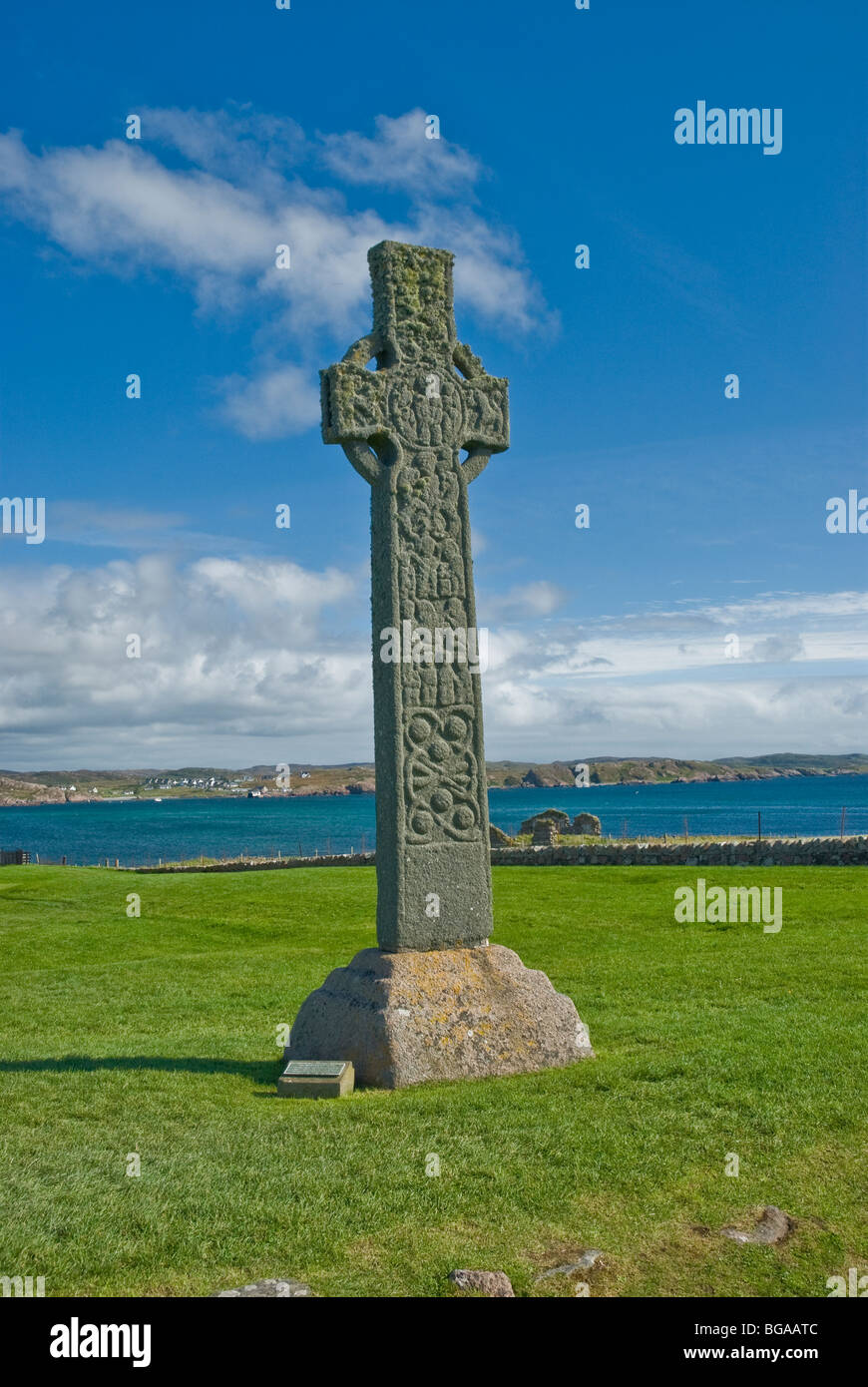 Celtic Crosses at Iona Abbey, Isle of Iona Argyll & Bute Scotland Stock ...