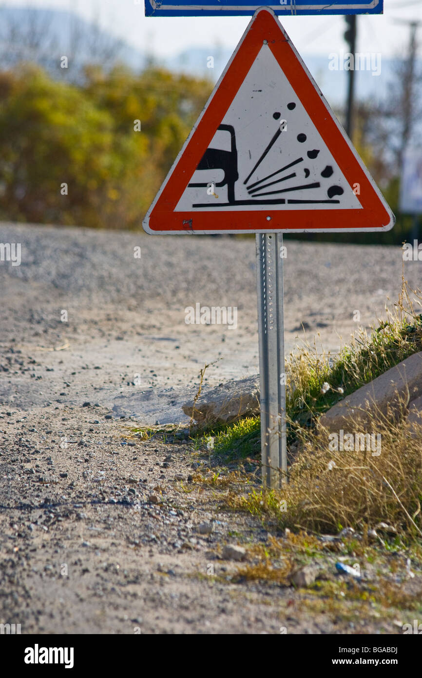 Flying warning sign hi-res stock photography and images - Alamy