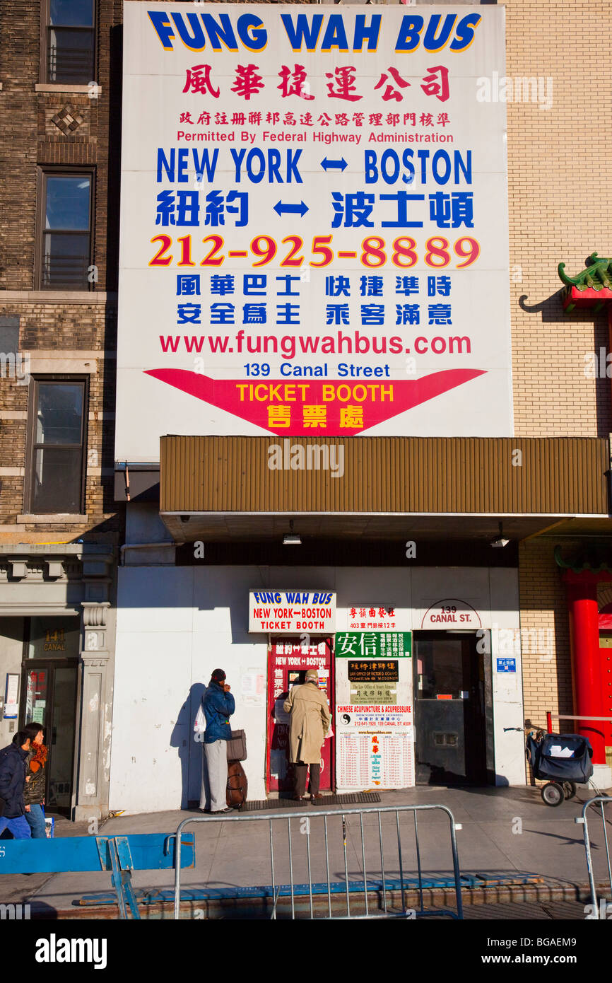 Fung Wah Chinatown Bus Company in Chinatown, Manhattan, New York City ...