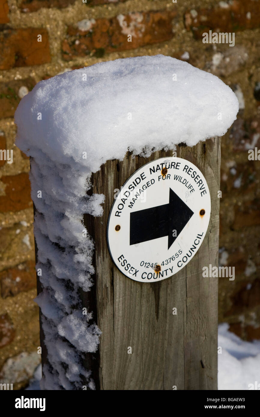 snow on ground Stock Photo - Alamy